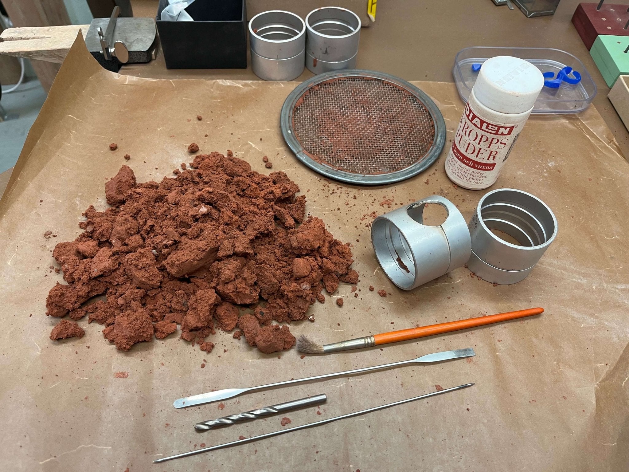 A simple step-by-step guide to sand casting with silver! – Emmeli Holm ...